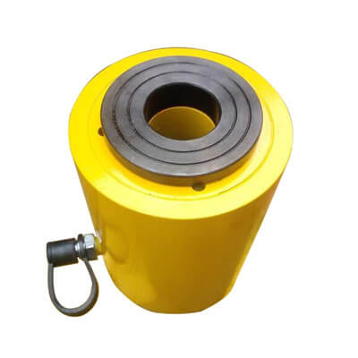 Hydraulic jack for post tensioning